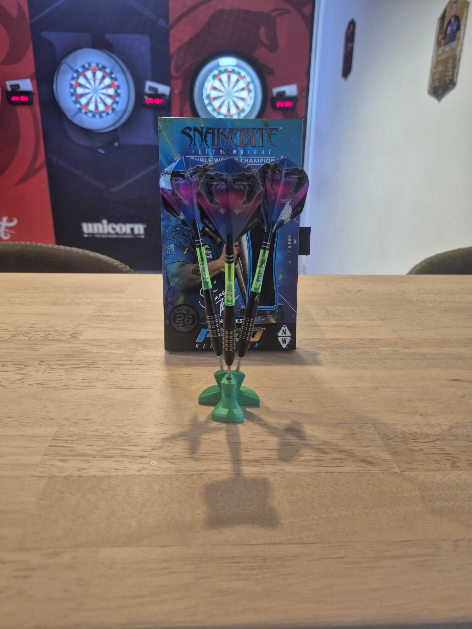 2DH: Red Dragon Snakebite Black Strike 26gr » Double Trouble Darts