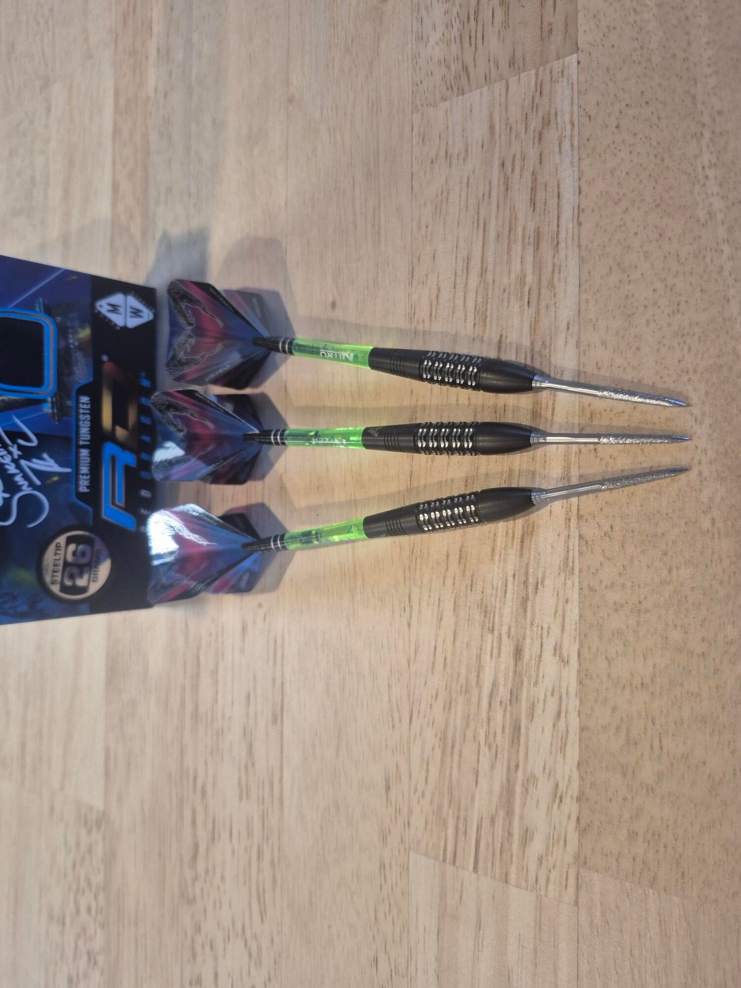 2DH: Red Dragon Snakebite Black Strike 26gr » Double Trouble Darts